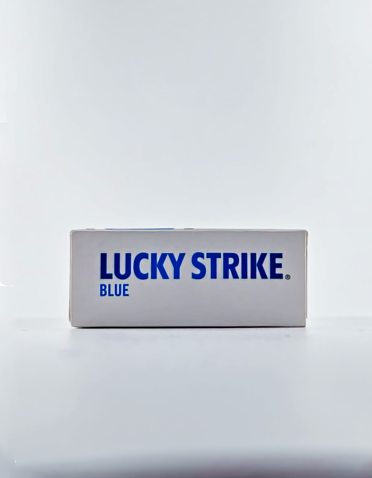 Lucky Strike Blue (20) - REMAP: REmoving the MArketing Power of cigarettes